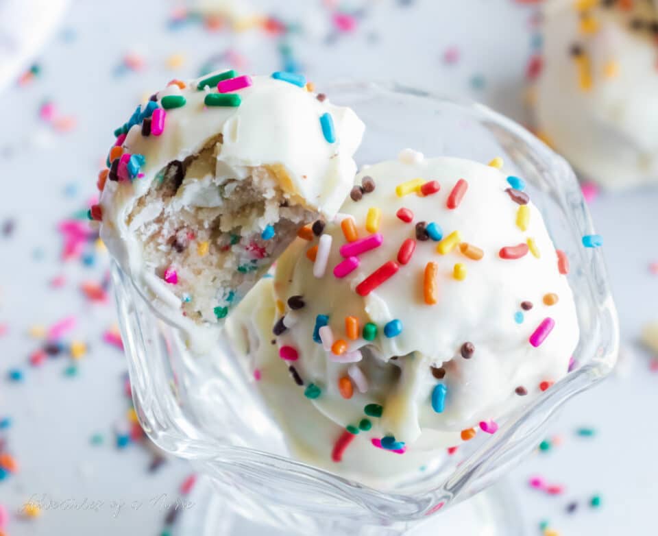 Easy Birthday Cake Bites - Adventures of a Nurse